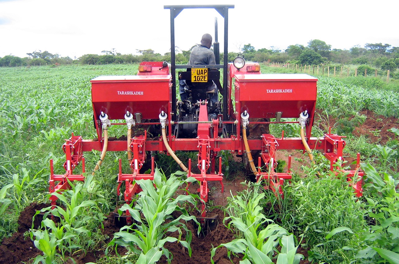 Row-crop Cultivator with Fertilizer Distributor (Wheel Driven) – شرکت ...